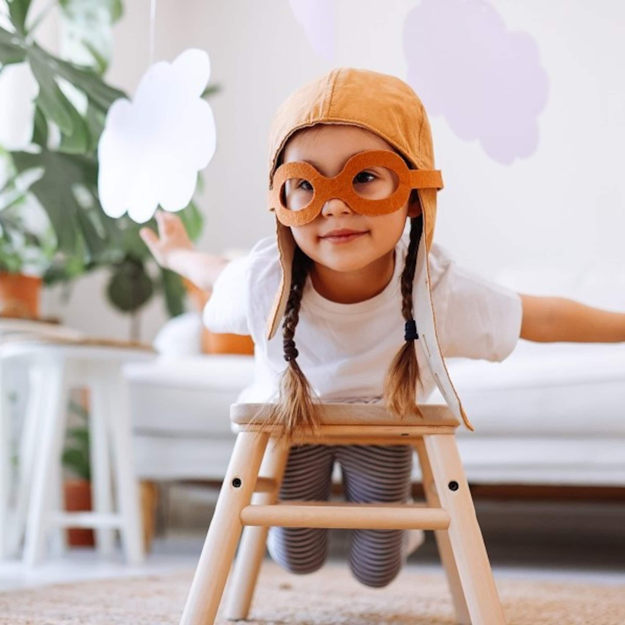 Vanaf welke leeftijd kind alleen thuislaten?