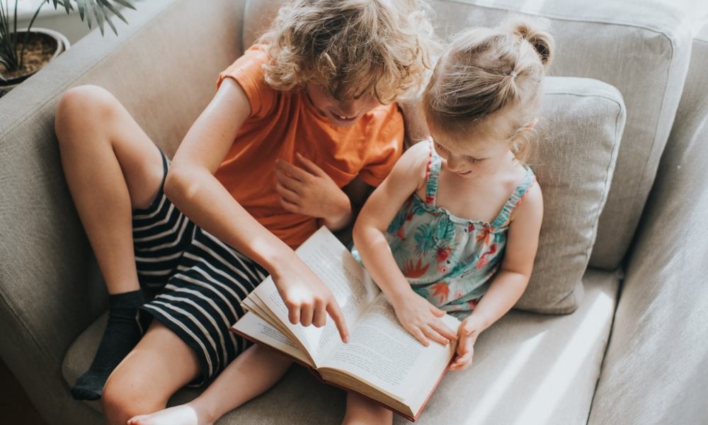Samen spelen, samen leren: ontwikkelen kinderen zich sneller als ze een ...