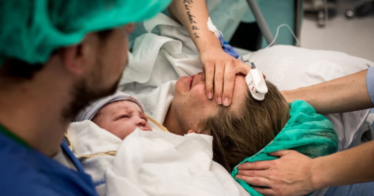 Voor Saskia voelde de keizersnede als falen: ‘In gedachten cirkelde ik ...