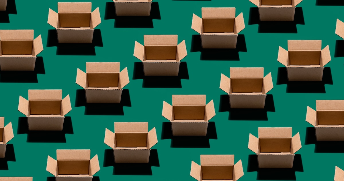 Kommer & Kwaal: Fleur stond bij IKEA stiekem van kartonnen dozen te eten
