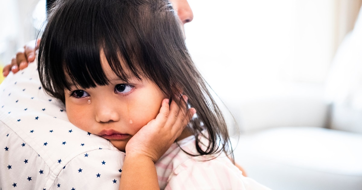 Mijn kind heeft een loopoor: symptomen, oorzaak, behandeling