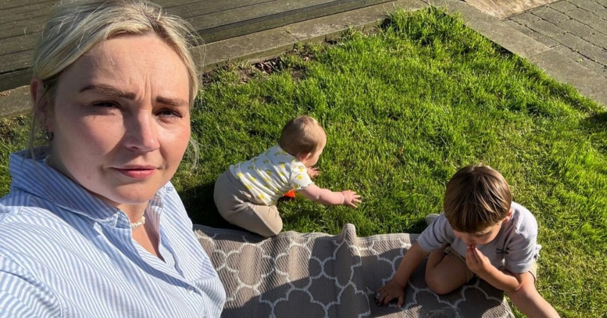 Celine (35): ‘Had ik maar eerder geleerd hoe belangrijk structuur is voor een moeder met autisme’